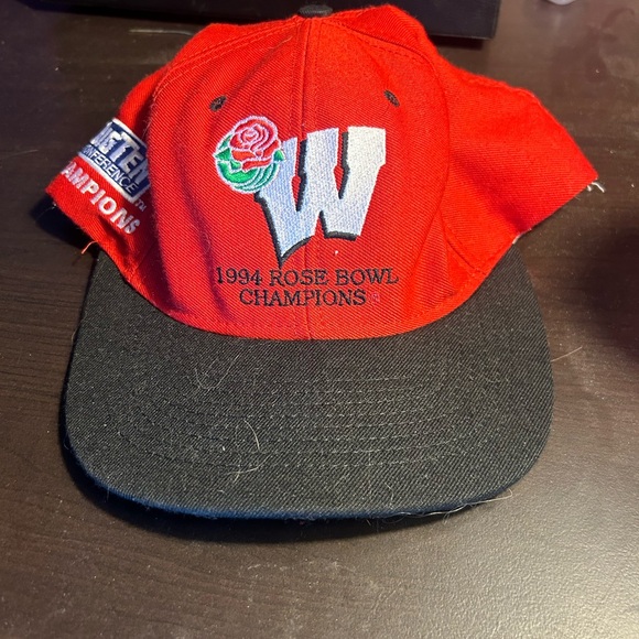 Accessories | Vintage 1994 Wisconsin Badgers Rose Bowl Champion Hat ...